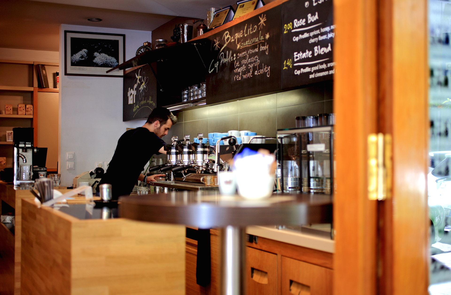 21 κούπες καφέ σε πόλεις της Ευρώπης που «πρέπει να δοκιμάσεις πριν ...